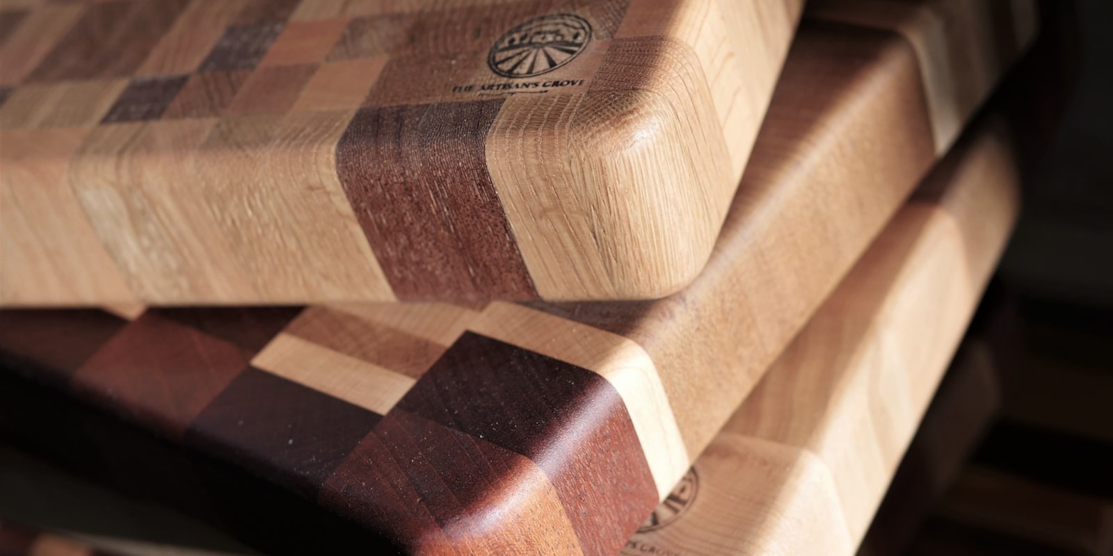 How to Prevent Knife Marks on Your Chopping Board - The Artisan's Grove